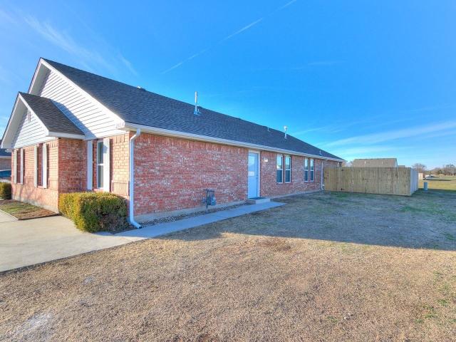 Mountaineer Investments 4 Bedroom Apartment for Rent at 2513/2515 Leeds Lane, Norman, OK 73071