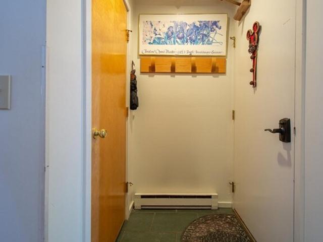 Mountainside Dr Unit,warren, Condo For Sale