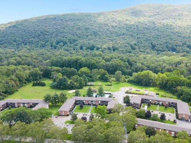 Mountainview Garden Apartments 3 Bedroom Apartment for Rent at 7 Greenhill Dr, Fishkill, NY 12524