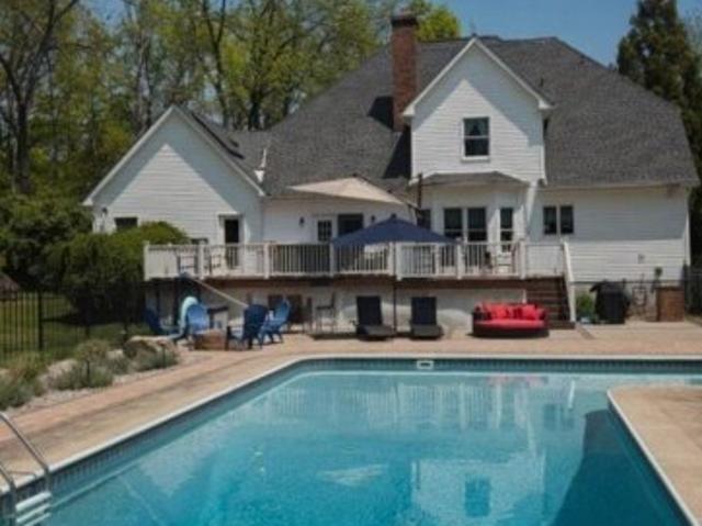 Mountainview Dr, Green Township, Home For Sale