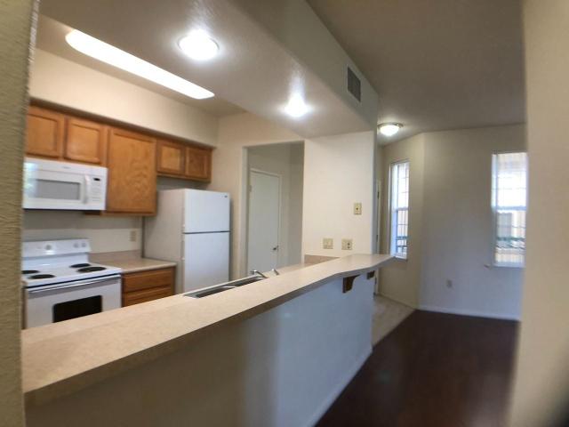 Mountainview Villas 3 Bedroom Apartment for Rent at 2146 Bedford St, Santa Rosa, CA 95404