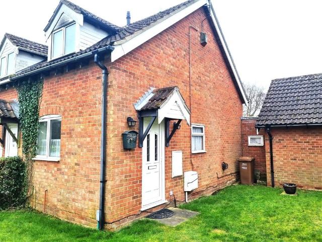 Mountbatten Drive, Leverington, Wisbech PE13, 1 bed end terrace house to rent, £750 pcm | PrimeLocation