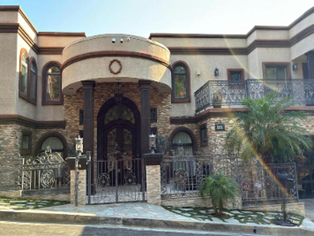 Mountcastle Dr