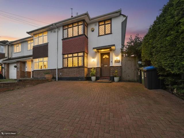 Mountfield Road, Hemel Hempstead, Hertfordshire HP2, 3 bed semi detached house to rent, £2,200 pcm | PrimeLocation