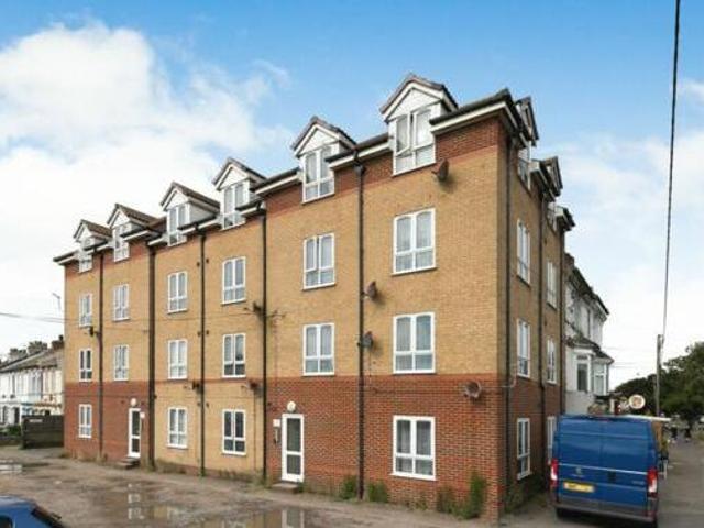 Mountfield Road, New Romney, 2 Bedroom Flat