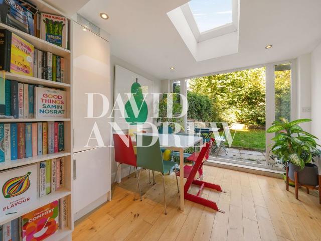 Mountgrove Road, London N5, 3 bed flat to rent, £4,500 pcm | PrimeLocation