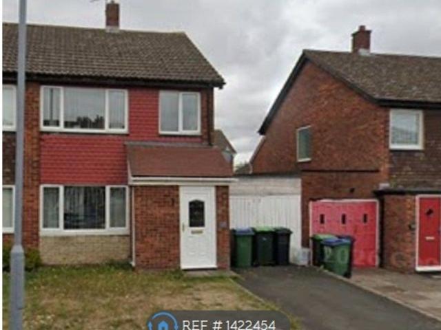 Mounts Road, Wednesbury WS10, 3 bed semi detached house to rent, £1,350 pcm | PrimeLocation