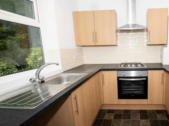 Mountside Crescent, Prestwich, M25 1AJ, United Kingdom | 2 bed apartment for rent #133739393 | Rentberry