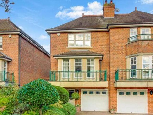 Mountview Close, Golders Hill Park, 5 Bedroom House