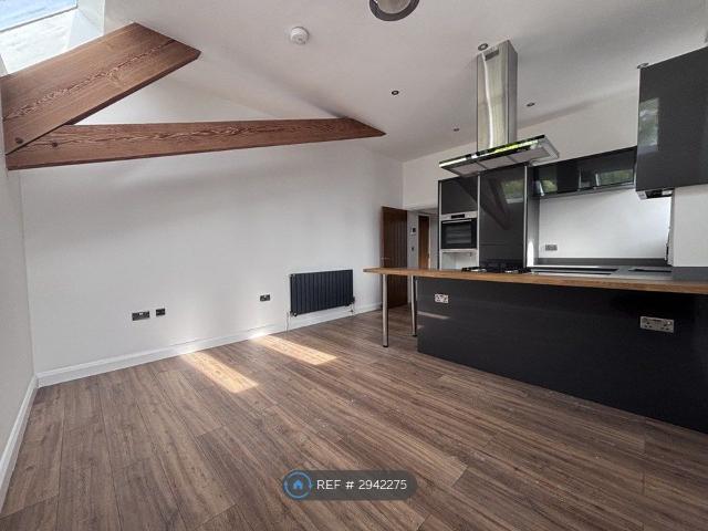 Mousehold Ave, Norwich NR3, 2 bed flat to rent, £1,195 pcm | PrimeLocation