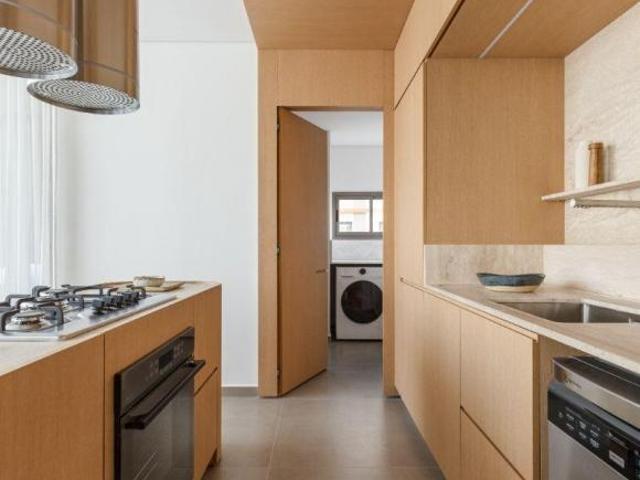 Mova Apartamentos no Batel
