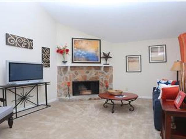 Move in condition, 2 bedroom 2.50 bath