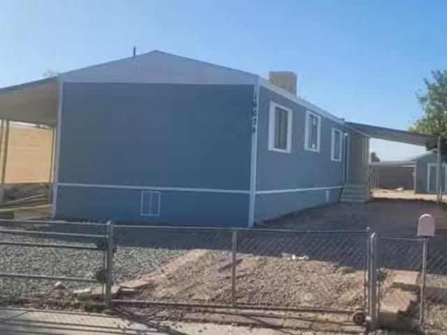 MOVE IN READY! MOBILE HOME WITH OWN HUGE LOT!RENT TO OWN! 2 BE.