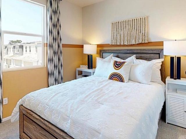 Move_In Ready furnished Private Room with a bathro