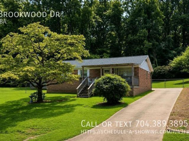 Move In Ready Home with Beautiful Hardwood Floors