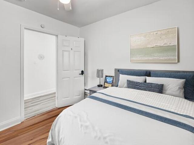 Move in ready home with modern appliances & easy commuter access This gem offers updated appliances and bi weekly prof housekeeping. Close to stores & public transit, this property combines comfort w/ convenience