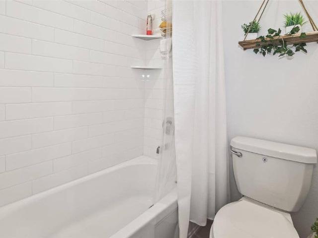 Move In ready private suite katy