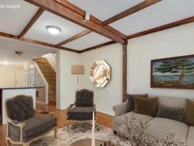 Move in ready private room near UMB/ UMMC