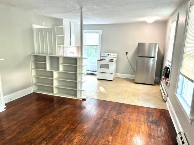 Move_In Ready 1 Bedroom Apartment in Dover Plains