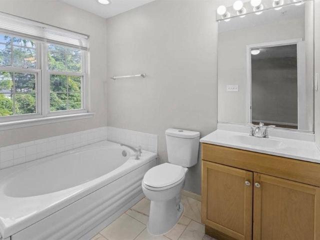 Move in ready. 3 bedroom townhome