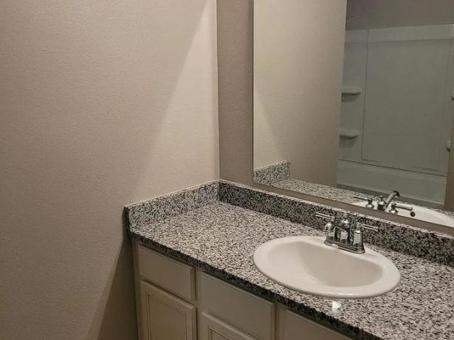 Move In Ready 3BR Home | Schedule a Tour: 806 568 1471 3 Bedroom Apartment for Rent at 2105 Langford Ave, Lubbock, TX 79407