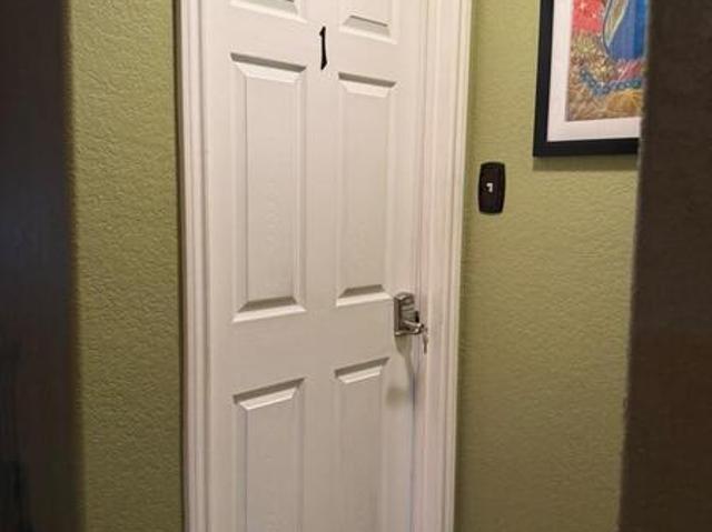 Move In & Save!• 10% Off 6 Weeks • All Utilities Included | fully stocked kitchen and bedding included | Spacious 5BR | close to Loop 1604 and Highway 151, South Texas Medical Center, Lackland Air Force Base, SeaWorld San Antonio