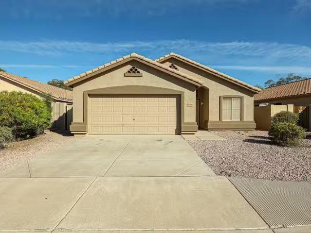 Move In Special 1/2 off First Month! 6958 W Juniper Ave