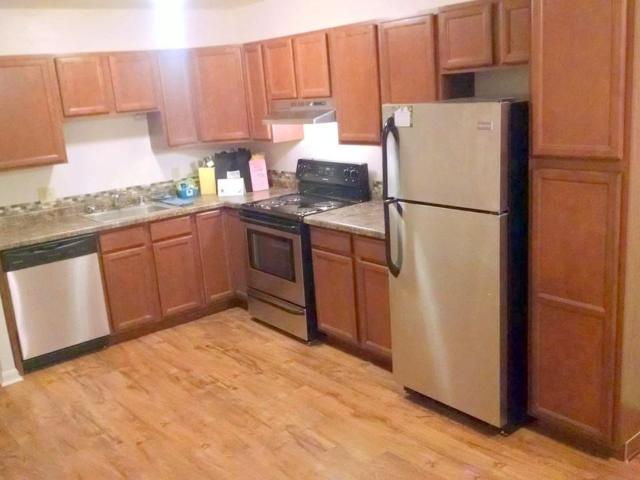 MOVE IN SPECIAL! 1st Month Free! Call the office for more details 2 Bedroom Apartment for Rent at 2615 Amherst Rd, Middleton, WI 53562 Amherst
