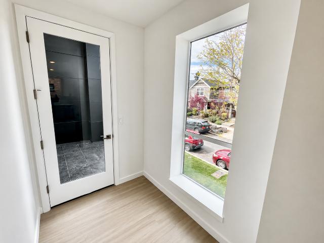 Move In Special: 4 WEEKS FREE RENT Upon Move In!* | New Construction Luxury Apartments| 1 Bedroom Apartment for Rent at 7110 N Greenwich Ave, Portland, OR 97217 Arbor Lodge