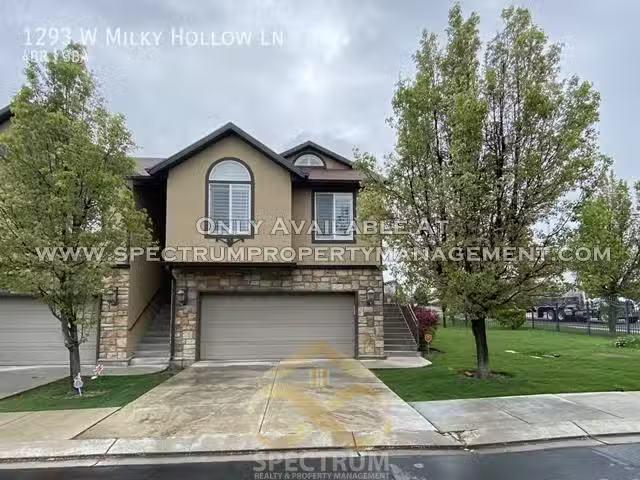 MOVE IN SPECIAL! 4 Bed/3 Ba Townhome in West Jordan 1293 W Mi.
