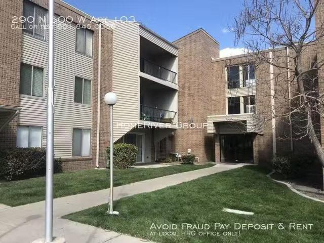 Move In Special! Half Off First Months Rent OAC! 290 N 500 W.