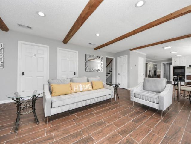 Move in today! Newly Renovated Home in Dickinson