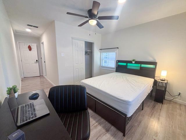 Move In Today! Furnished Rooms Near Austin College