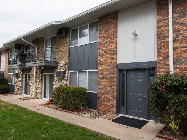 Move in Today! Half of Security Deposit!