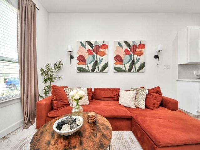 MoveIn Ready | Furnished Rooms | Utilities & WiFi