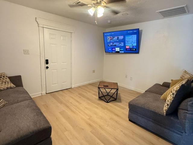 MoveIn Ready Houston Home | Utilities & WiFi Incl