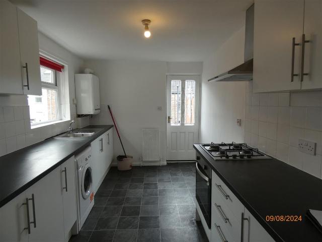 Mowbray Street, Heaton NE6, 3 bed flat to rent, £1,350 pcm | PrimeLocation
