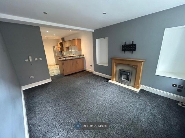 Mowbray Street, South Yorkshire S3, 2 bed maisonette to rent, £950 pcm | PrimeLocation