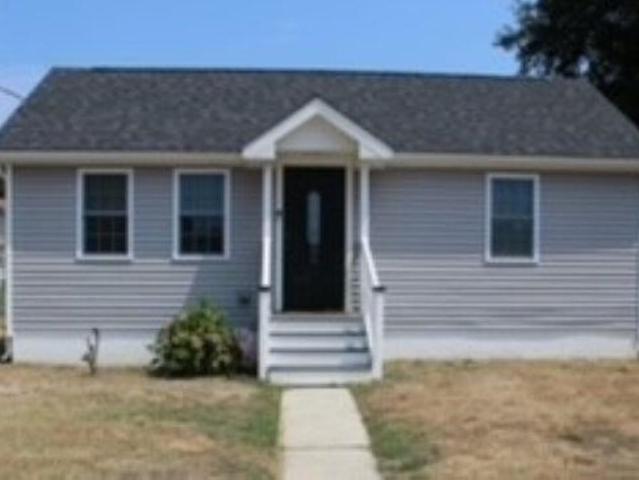 Mowery Ave, Villas, Home For Sale
