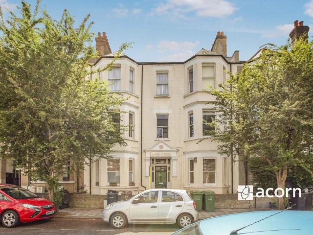 Mowll Street London SW9 1 bed flat to rent £1,800 pcm £415 pw