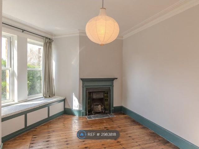 Mowll Street, London SW9, 2 bed flat to rent, £2,350 pcm | PrimeLocation