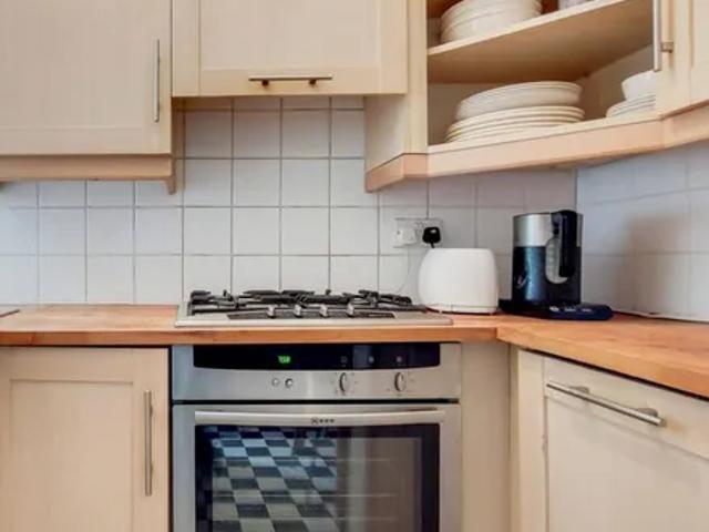 Mowll Street, Stockwell Park, London, SW9 6BG, United Kingdom | 2 bed apartment for rent #139067745 | Rentberry