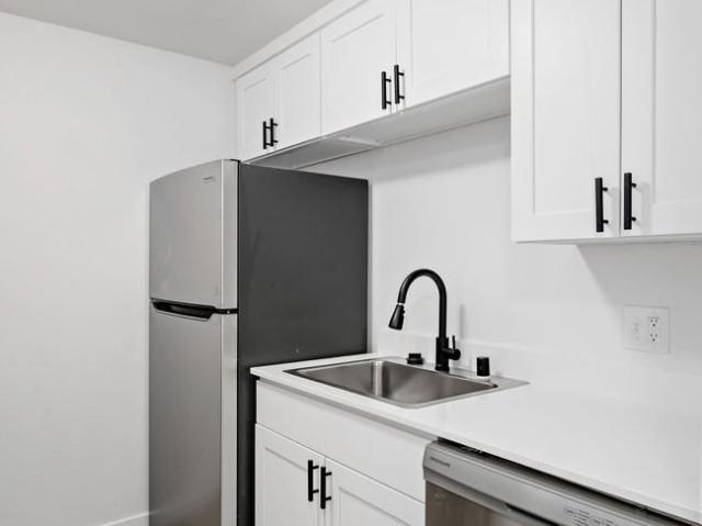 Mozaic 2 Bedroom Apartment for Rent at 11210 Meridian Ave N, Seattle, WA 98133 Haller Lake