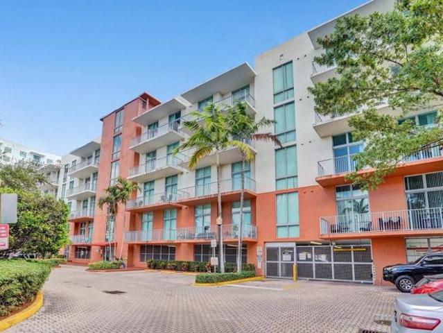 MLS# A11168409 Hollywood, FL 33020