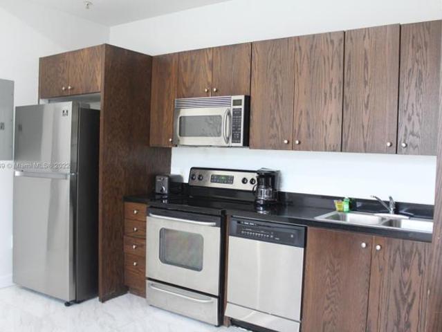 MLS# A11192739 Miami Beach, FL 33139