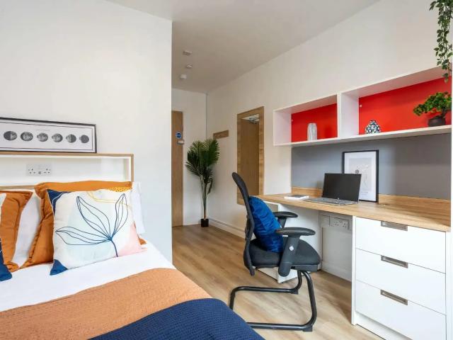 MSV South Manchester Student Accommodation | Amber