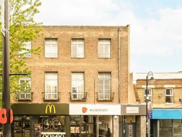 mr.kimchi, 77 High Street, London, KT3 4BT, United Kingdom | 2 bed apartment for rent #167619736 | Rentberry