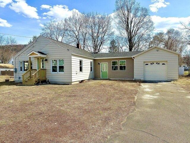 Mt Tom Ave, Easthampton, Home For Sale