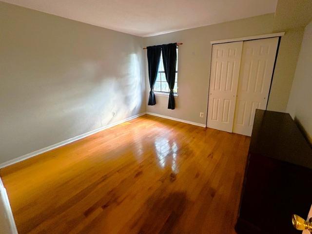 Mt Laurel Condo Room Available