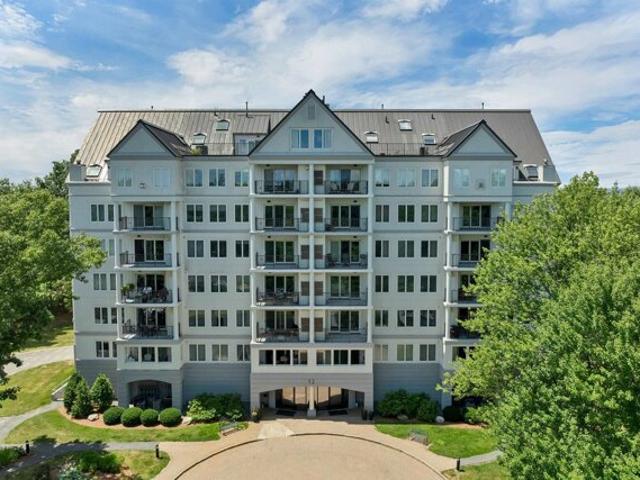 Mt Laurels Dr Unit,nashua, Condo For Sale